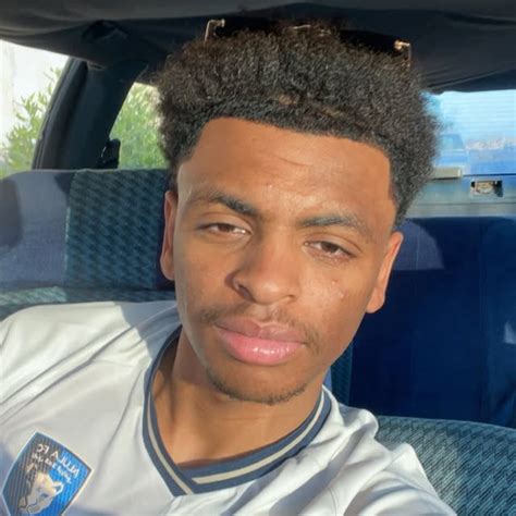 Abdullah🌀 Aia 26 • Threads Say More