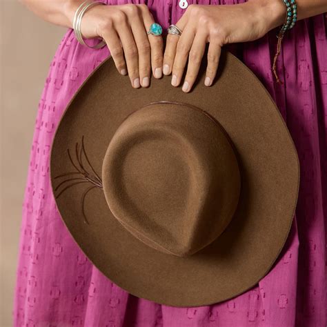 Cassandra Hat Sundance