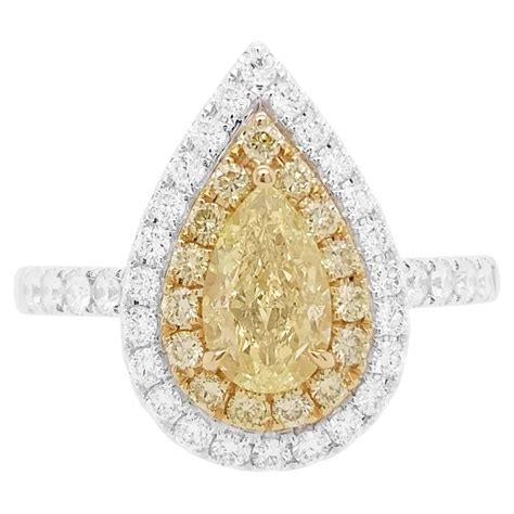Gia Certified White Diamond Argyle Pink Diamond 18k Engagement Ring At