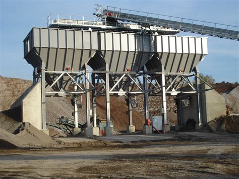 Hopper For Easy Storage Loading And Unloading Antha Pol