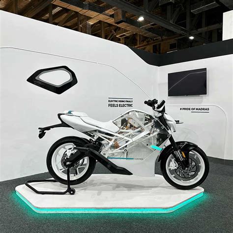 Raptee Showcases High Voltage E Bike At Tamil Nadu Global Investors