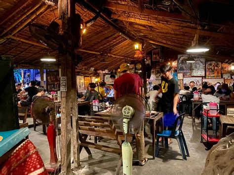 รูป พี่เล็ก ครัวพีพี หลังกรมป่าไม้