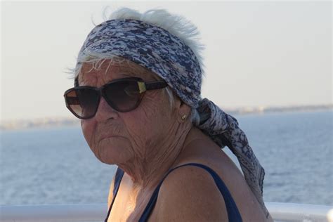 რანაირი დედაა ჯერ ახალშობილი ვაჟი სამშობიაროში მიატოვა შემდეგ კი მასთან ფულის სათხოვნელად მივიდა