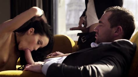 Megan Escort Deluxe Anissa Kate