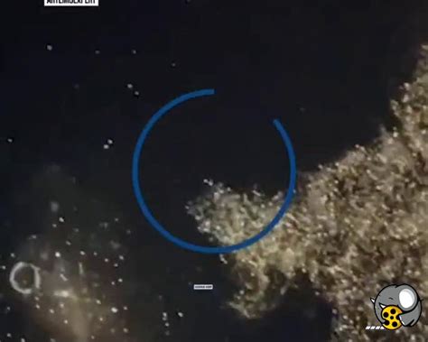 🔻🎥انسان از چشم حاج زنبور عسل این شکلی دیده میشه 🐝👀 فیلو