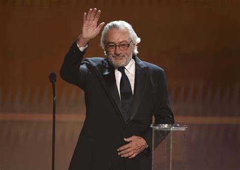 Robert De Niro Talks “abuse Of Power” By Politicians During Sag Speech