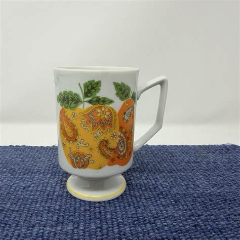 Paisley Apple Pear Cup Mug Fruit Mod 1960s 1970s Retro Mcm Art Tea