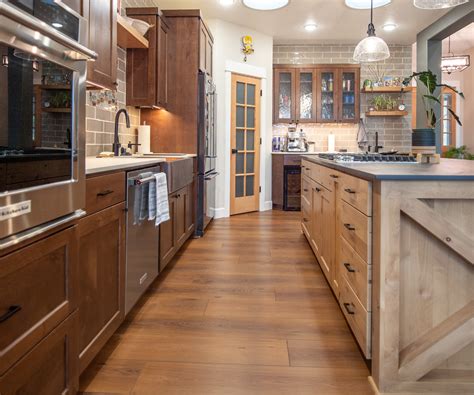 Which Flooring Color Goes Best With My Cabinets Flooret