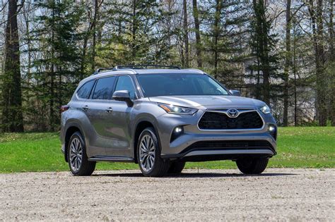 2025 Toyota Highlander Hybrid Review And Test Drive Capital One Auto