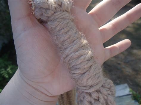 Love Me Do Crochet Blog How To Make A Chain Loop Cowl