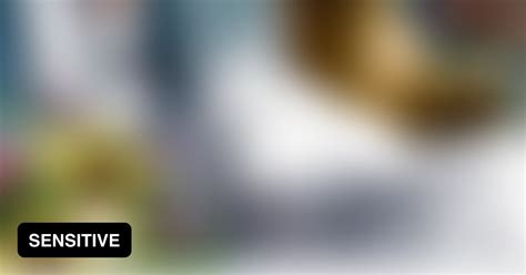 Why Did They Give Her A Bear How The Fk Is She Going To Cuddle It