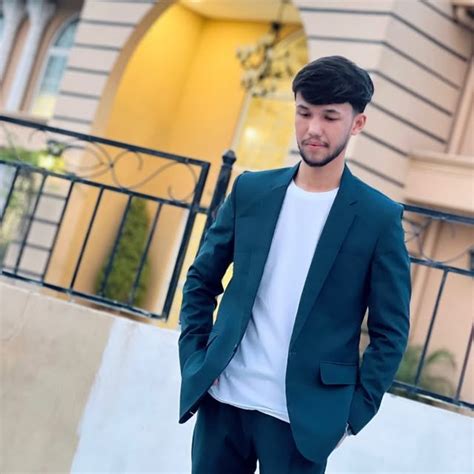 𝐀𝐬𝐚𝐝𝐮𝐥𝐥𝐚𝐡 𝐅𝐚𝐫𝐳𝐢 (@_itx__farzi__) • Threads, Say more
