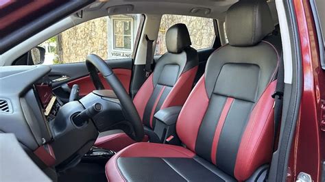 Chevrolet Tracker Rs 2026 é A Versão Que Aposta No Vermelho Avaliação