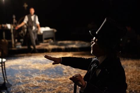 Ako Sa Ivan Ivanovič A Ivan Nikiforovič Rozkmotrili Slovenské Národné Divadlo