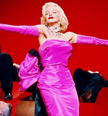 Pin By Lucí Calvio On P I N K Marilyn Monroe Pink Dress Marilyn