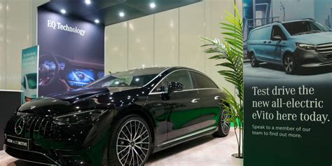 Mercedes Benzs Industrial Cash Flow Beats Expectations Wsj