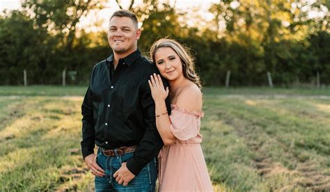 Kari Beth Weaver And Tyler Ross Eckhardts Wedding Website