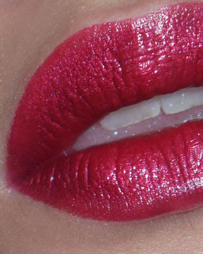The Makeup Box The Glory Of Royal Raspberry Lip Paint From Barry M