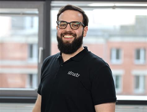 About Us — Structr