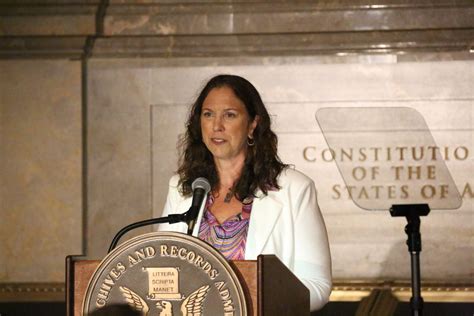 Pennsylvanian Sworn In As The First Woman To Serve As U S Archivist