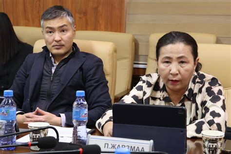 ИТХ ЫН ХУУЛЬ ЗҮЙ ТӨРИЙН БАЙГУУЛАЛТЫН ХОРООНЫ ХУРАЛДААН БОЛЛОО