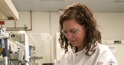 Scientists Solve The Genetic Puzzle Of Sex Related Y Chromosome Reuters