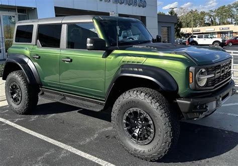 Ford Bronco Raptor In Green And Black