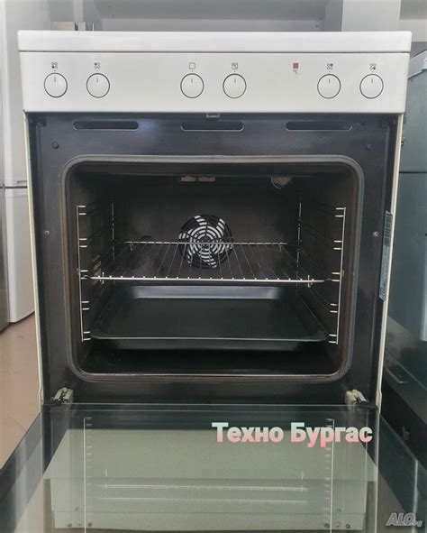 Готварска печка с индукционен плот Печка фурна Voss Electrolux Бял Готварски печки пе