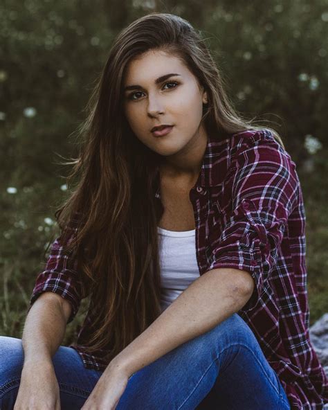 Stunning [irtr] R Beautifulfemales