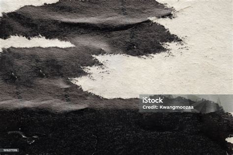 오래 된 그런 지 찢어진 찢어진 검은 종이 포스터 표면 질감 배경 0명에 대한 스톡 사진 및 기타 이미지 0명 간판 거리 Istock