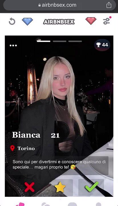 Ventenne Bionda Maiala Succhia La Minchia Ad Un Negro Amaporn