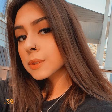 Leslie Facio Youtube