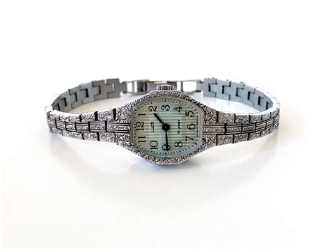 Silver Vintage Watch For Women Small Ladies Wrist Watch Dainty