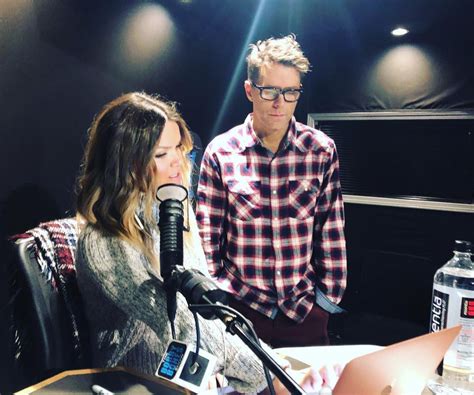 Amy Came In This Morning And Made A Huge Announcement Bobby Bones The Bobby Bones Show