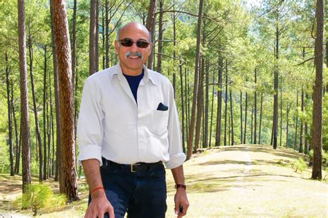 Jaideep Samarth Jaideep Samarth Added A New Photo