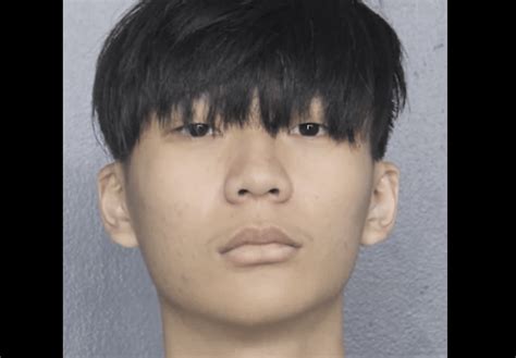 Fbi Raids Miami Mansion To Arrest Man For 230 Million Dollar Theft