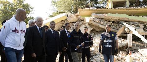 Mattarella Tra Gli Sfollati Di Amatrice E Accumoli Faremo Di Tutto Per