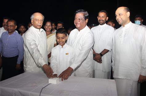 හෝමාගම ‘ධර්ම රශ්මි පොසොන් කලාපය ඇරඹේ Lakehouse Ancl