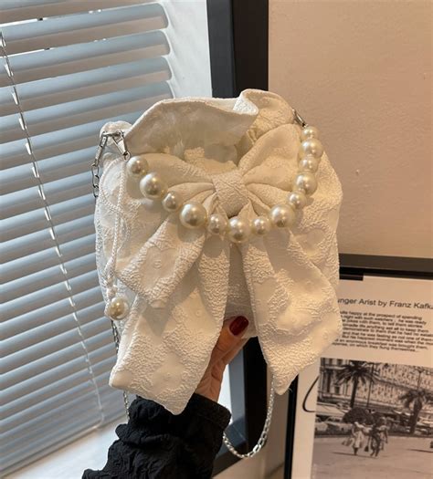 4color 공주님 리본 진주 체인 호보백 빈티지 키치 하이틴 Y2k 힙한 미니백 크로스백 숄더백 쉬폰 스트랩 핸들백 토트백 가방 데이트 하객룩 바비 미니 데일리 심플