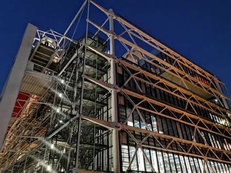 مرکز ژرژ پمپیدو؛ تلاقی هنر، معماری و نوآوری در پاریس مجله علی بابا