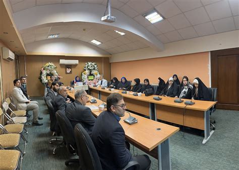 نشست جایگاه زن و خانواده در فرهنگ و سنت ژاپن با حضور خانم دکتر تویوکو