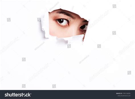 581 Imágenes Fotos De Stock Objetos En 3d Y Vectores Sobre Peeping