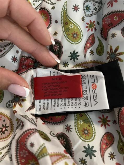 Пуховик — ціна 800 грн у каталозі Пуховики Купити жіночі речі за доступною ціною на Шафі