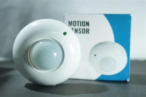 5v To 12v Pir Motion Sensor 120 Deg Detection Range 3 To 7 M At