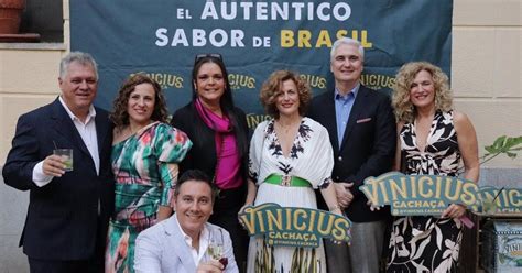 Gran Éxito De La ChacaÇa Vinicius En Su PresentaciÓn Oficial En La Embajada De Brasil Para