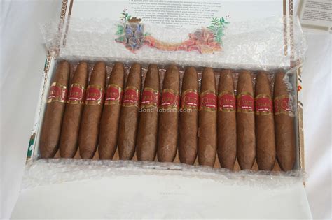 Cuaba Divinos 2017 Dress Box Of 25 Cigars 16381