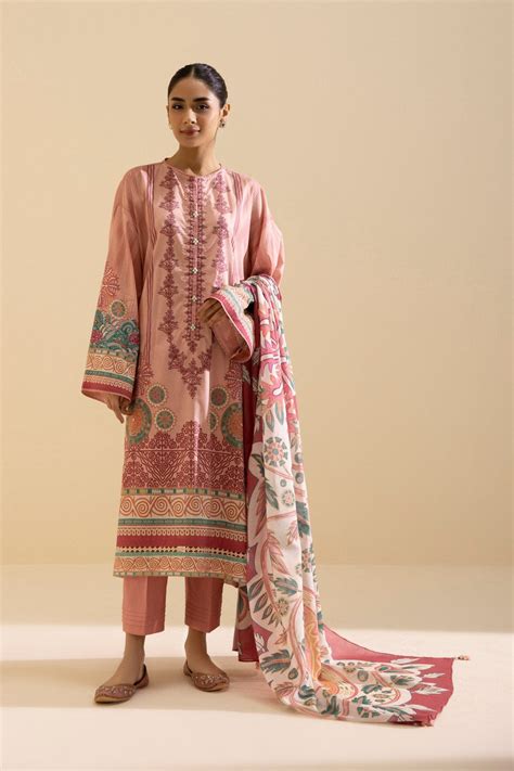 Sapphire 3 Piece Printed Lawn Suit Mariyam Stylin