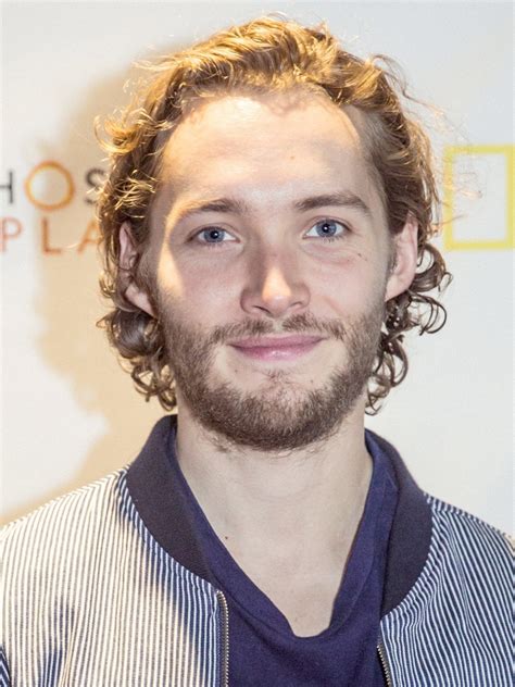 Toby Regbo Actor