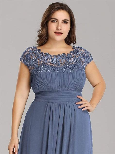 Plus Size Elegant Maxi Long Lace Cap Sleeve Bridesmaid Dress Chiffon