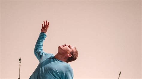 La Danse Le Rend Joyeux La Rencontre Entre Danse Et Handicap Dans